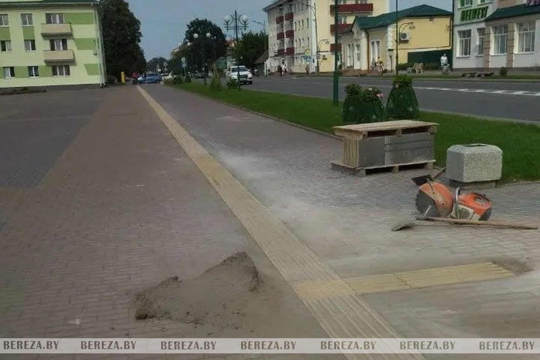 Что такое тактильная плитка — BEREZA.BY